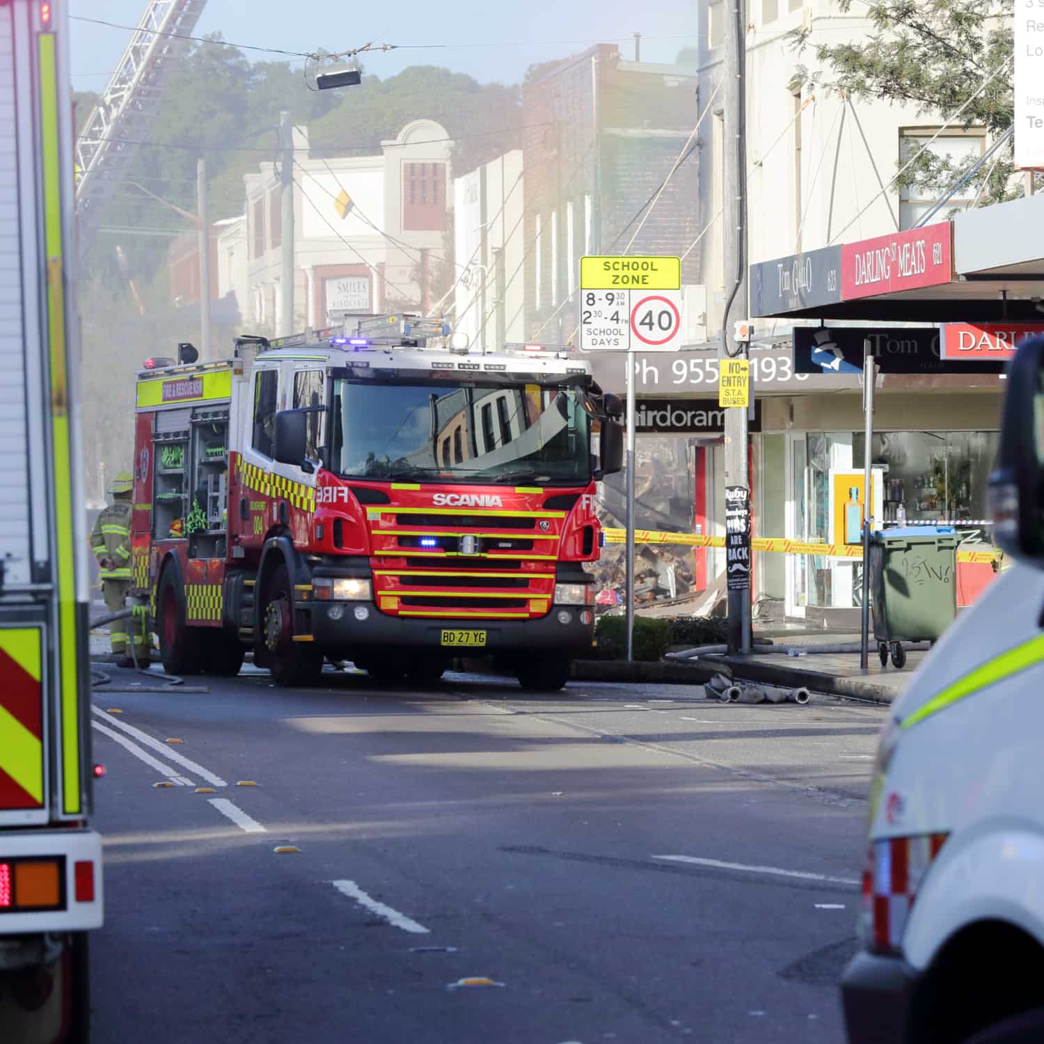 Passing Emergency Vehicles - What Do you Need To Do? - MAEZ Consulting